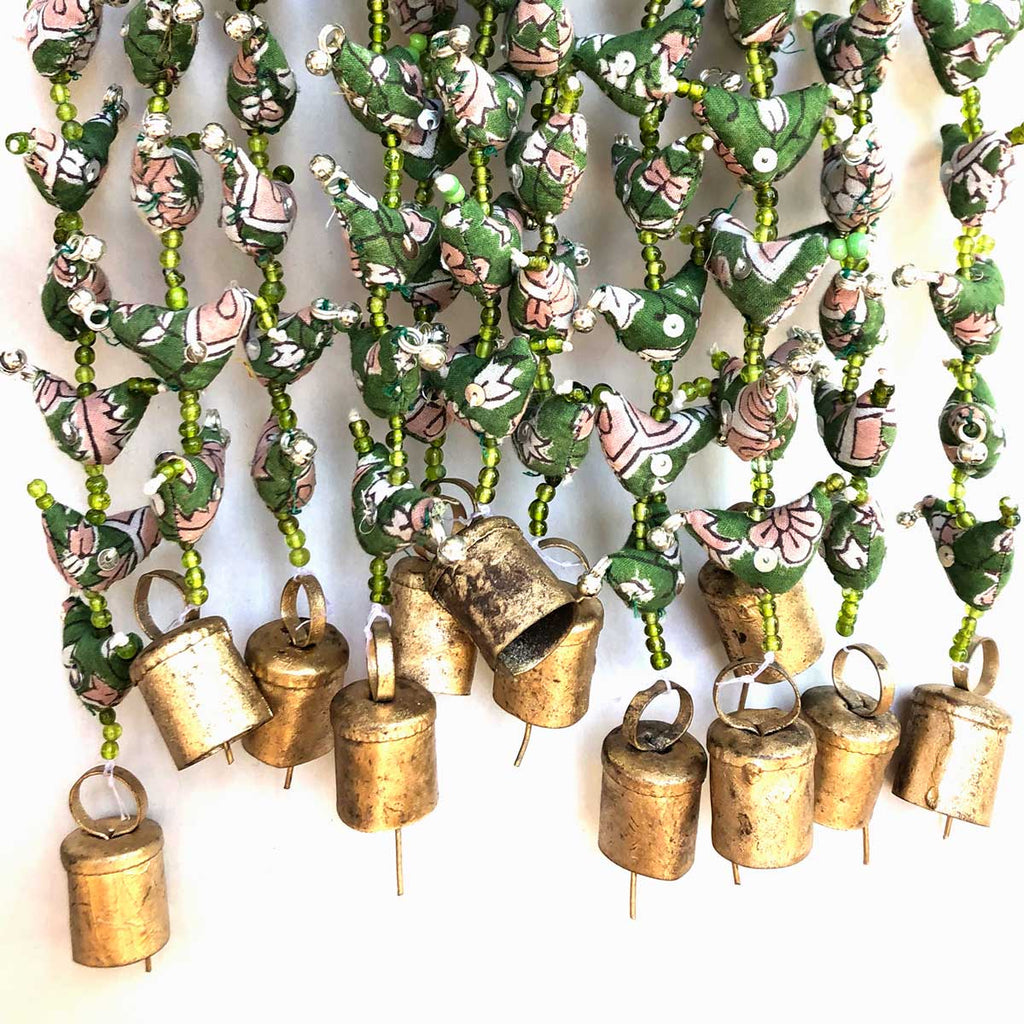 Prosperity Hens – Hill Station